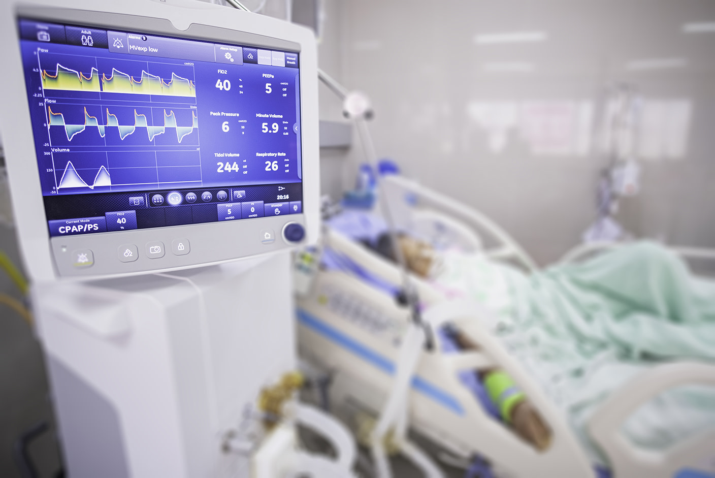 8 Tips For Visiting A Family Member In The ICU | MyHealth1st